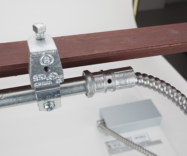 Push-In/Snap-in Transition Coupling for 1/2" EMT to AC/MC/MCIA ...