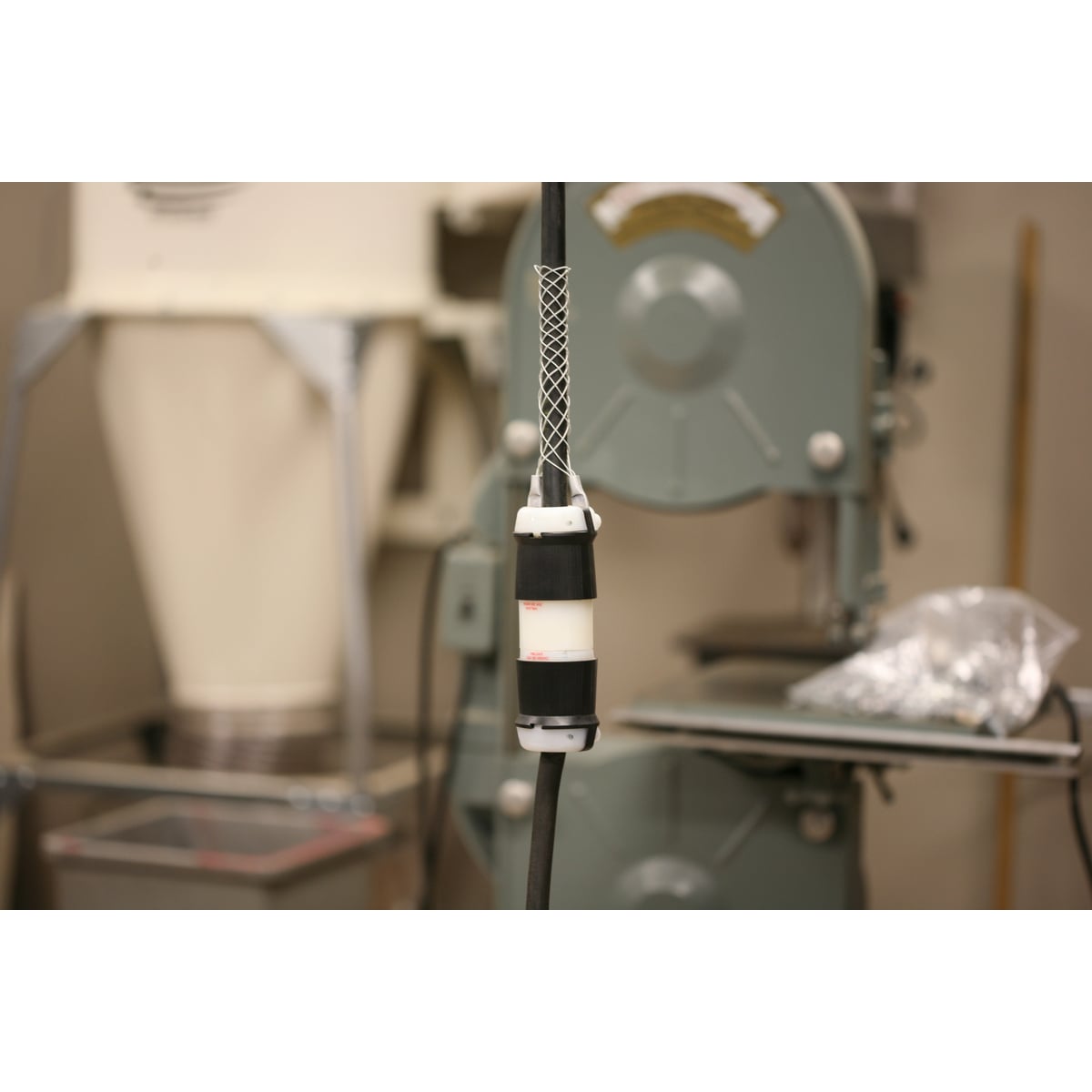 Kellems Wire Management, I-Grips, .73-.85", Galvanized | Crescent ...